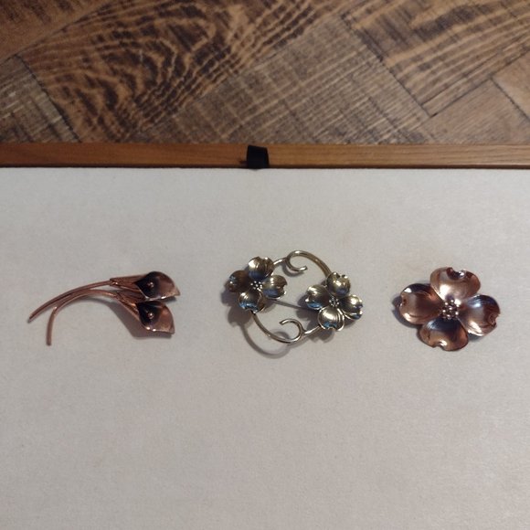 Stuart NYE | Jewelry | Vintage Stuart Nye Brooch Collection | Poshmark